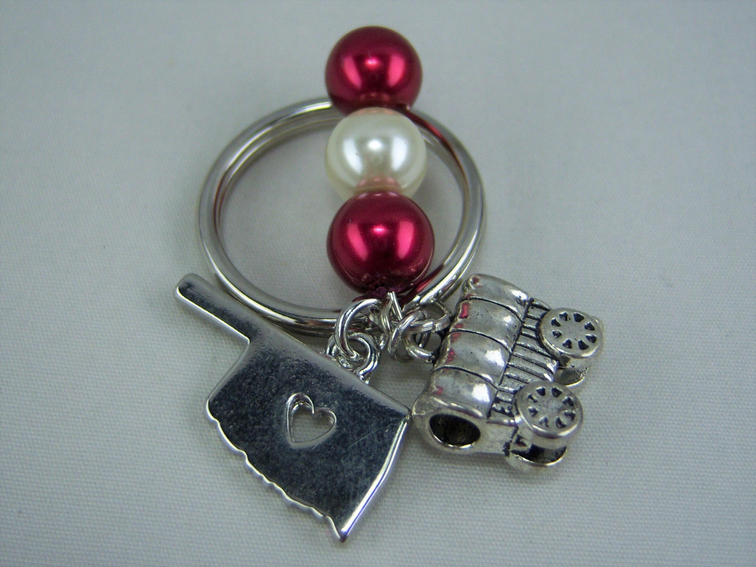 K215, Crimson and Cream Glass Pearl Beads with Oklahoma and Schooner ...