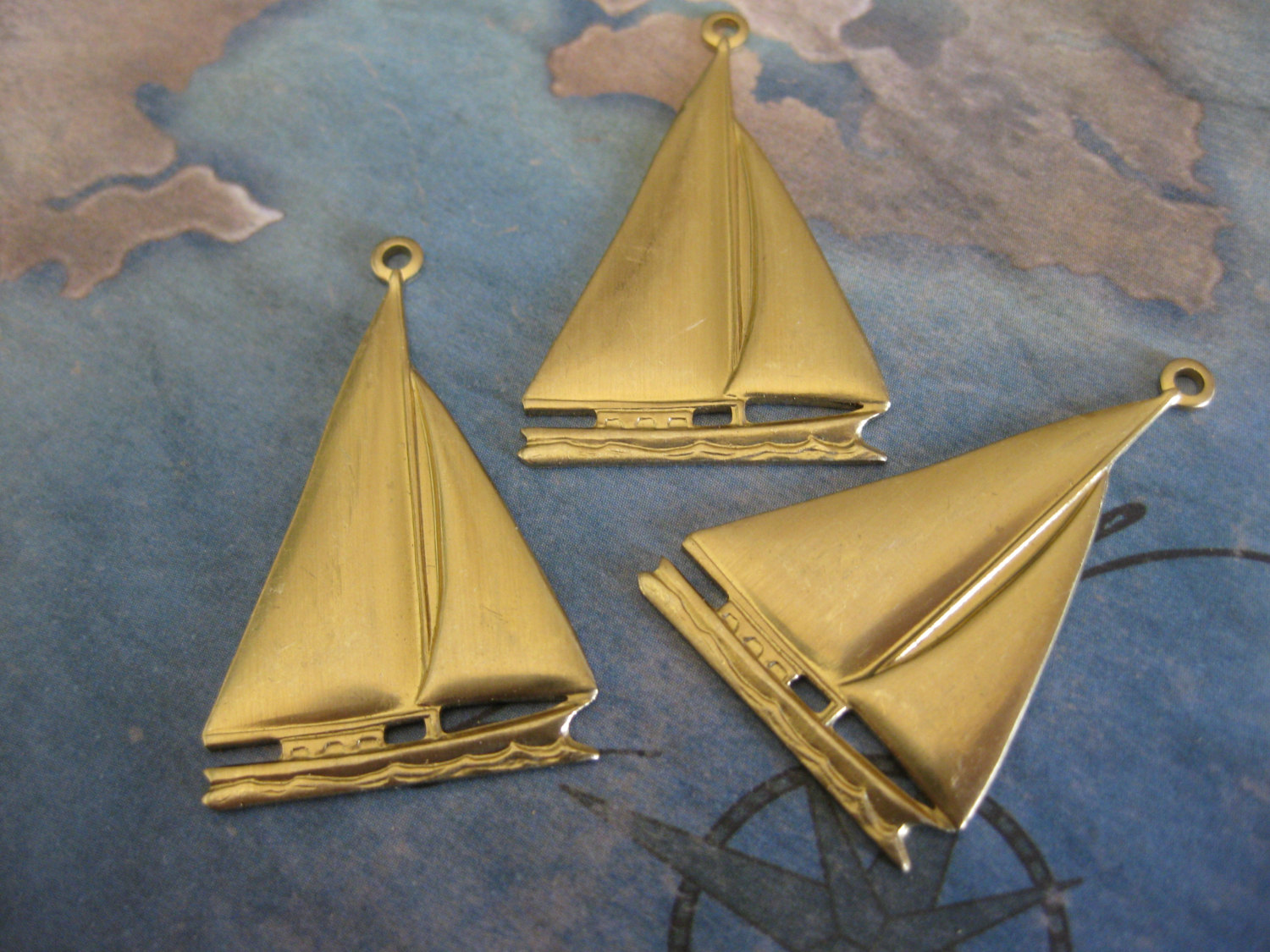 2 PC Raw brass Large Sail boat / schooner ship pendant / charm - UU08 ...