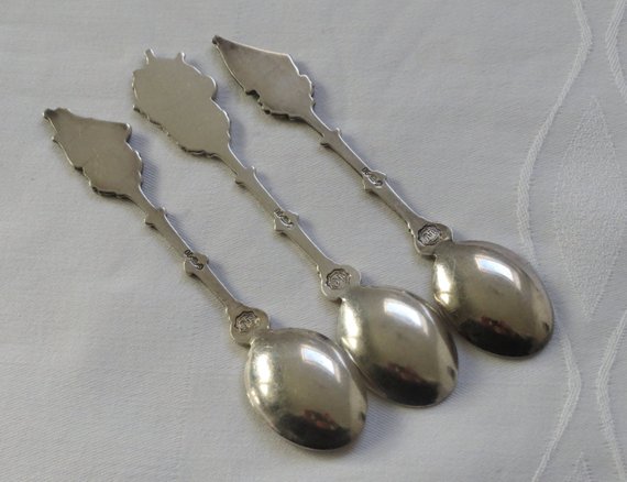 Vintage set of 3 Dutch tea or coffee demitasse spoons Ornated with ...