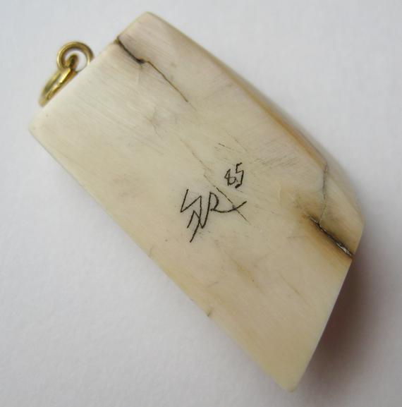 Vintage Carved Alaska Northwest Coast Inuit Scrimshaw Necklace Pendant ...