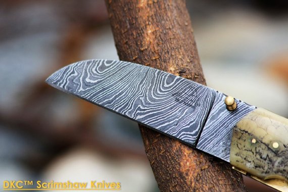 DKC-613 Mustang Horse Scrimshaw Damascus Folding Pocket Knife 5" Folded ...