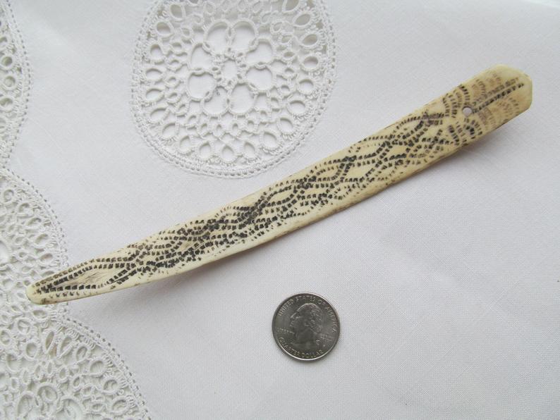 SCRIMSHAW NET MAKING Tool. Primitive. 1800s. Hand made. Ox bone ...