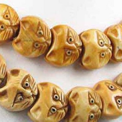 Cozy 2 Hand Carved Kitty Cat Pendant 14x16x9mm Beads 8631B | Schooner ...