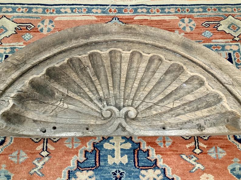 Heavy, large oak (?) 18th century wooden scallop shell motif | Schooner ...