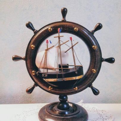 Vintage Nautical Ship Wheel Lamp * 1950's Schooner Ship Electric Table ...