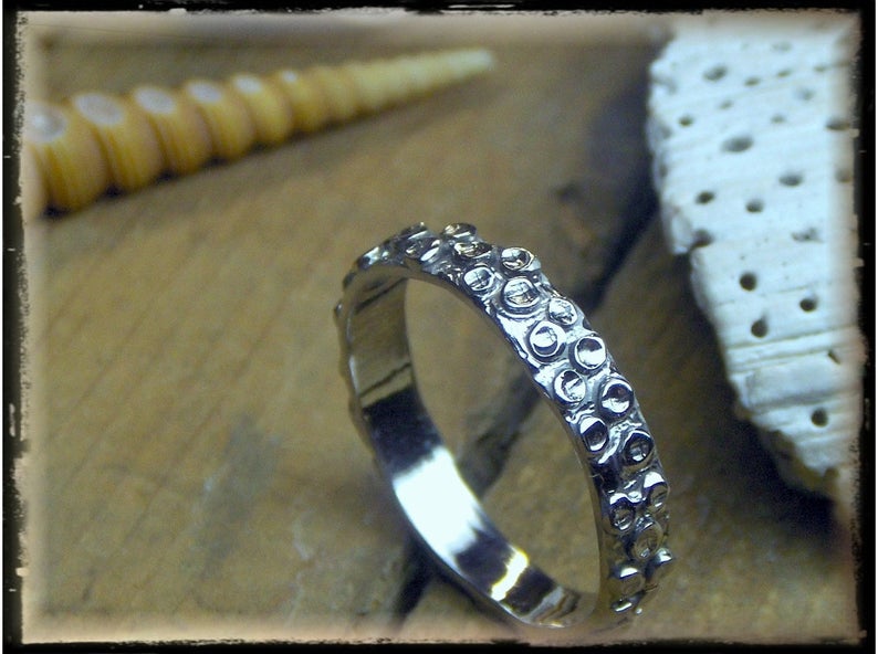 The Kraken. Cast 14K White Gold Palladium 4 mm Octopus Squid Tentacle ...