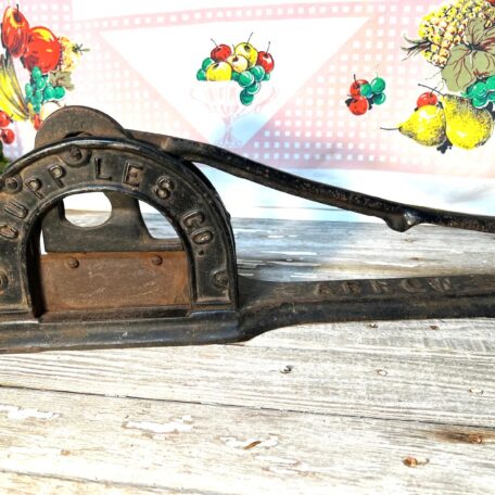 Antique Cast Iron Tobacco Plug Cutter: Arrow Cupples Co. Farmhouse ...